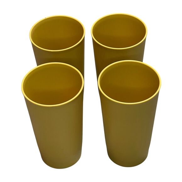 Tupperware | Dining | Vintage Tupperware Harvest Gold Plastic Round ...